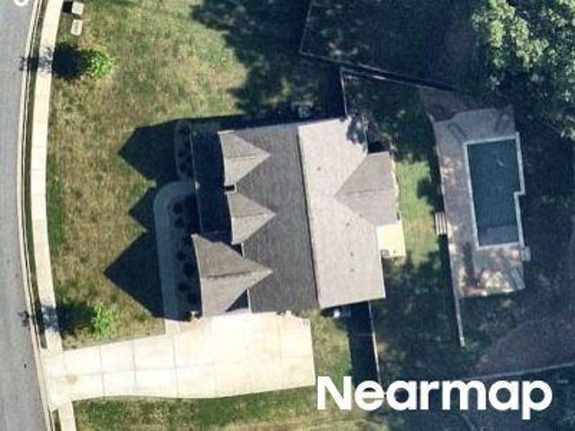 Windsor Knoll Dr