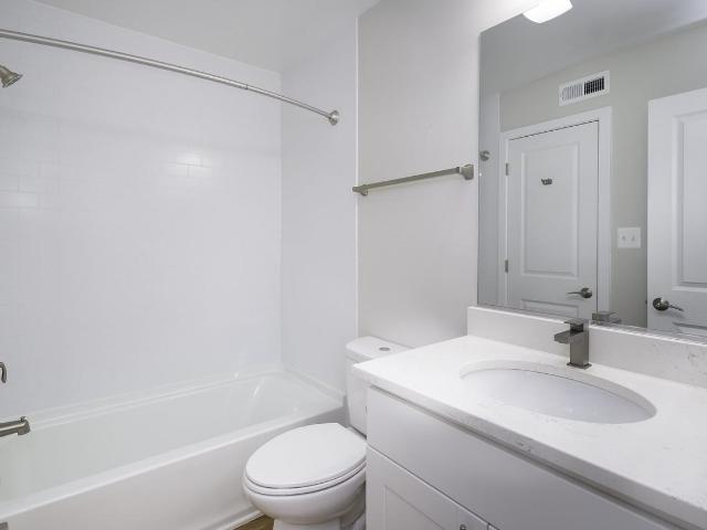 Windsor Park 2 Bedroom Apartment for Rent at 3937 Penshurst Ln, Lake Ridge, VA 22192 Westridge