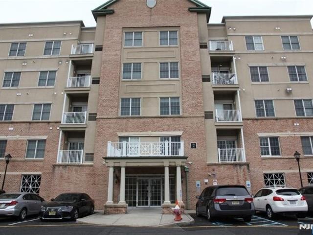 Windsor Park Ct Unit,englewood, Condo For Sale