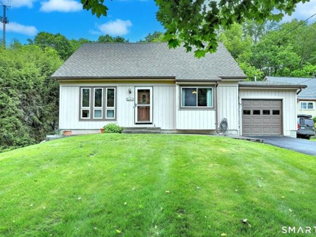 Windsor Pl, Naugatuck, Home For Sale
