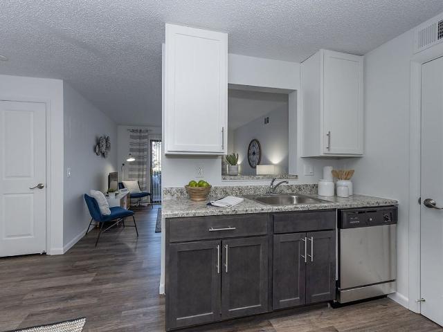 Windsor Place Apartments 2 Bedroom Apartment for Rent at 3944 Camberlee Way, Beavercreek, OH 45324