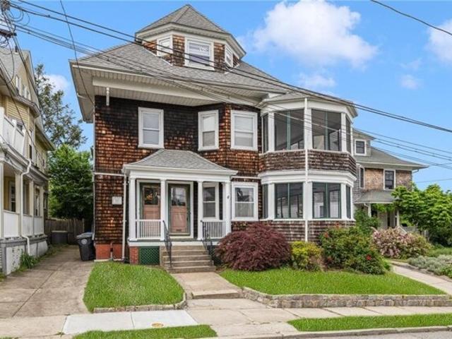 Windsor Rd Unit,cranston, Home For Sale