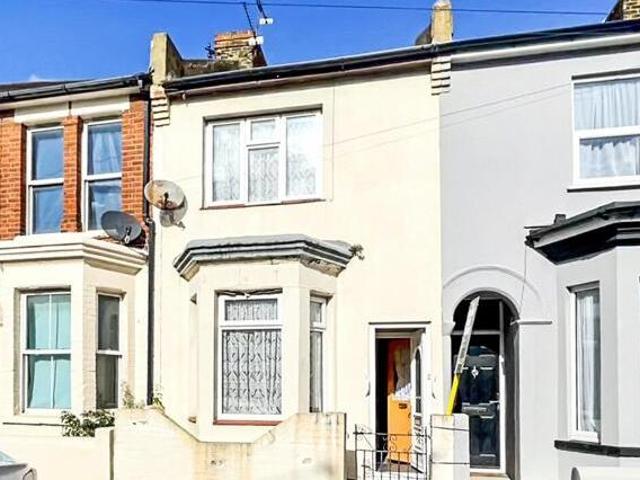 Windsor Road, Gillingham, 3 Bedroom Terraced