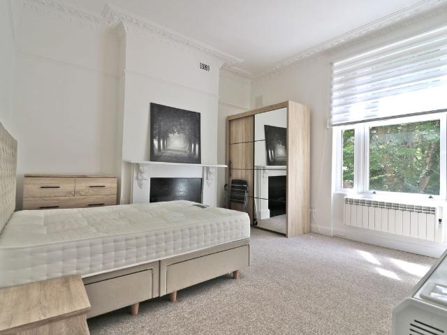 Windsor Road, Ealing W5, Studio to rent, £1,300 pcm | PrimeLocation