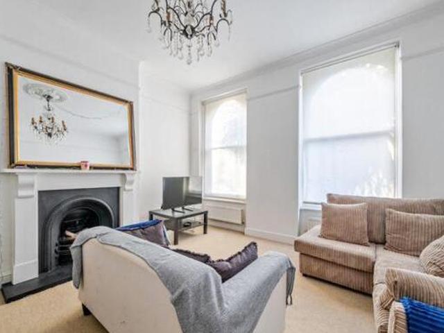 Windsor Road, Ealing, 2 Bedroom Flat