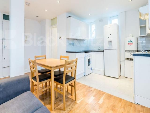 Windsor Road, Holloway N7, 2 bed flat to rent, £1,993 pcm | PrimeLocation