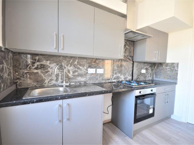 Windsor Road IG1, 3 bed end terrace house to rent, £2,400 pcm | PrimeLocation