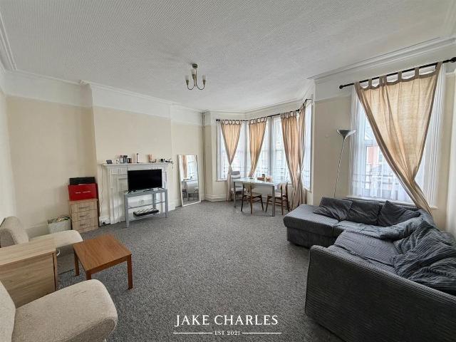Windsor Road, London N13, 2 bed flat to rent, £1,700 pcm | PrimeLocation