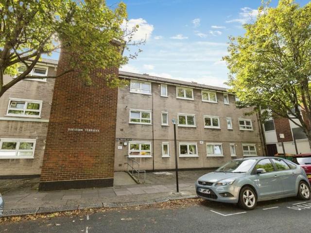 Windsor Road, London E7, 4 bed flat to rent, £2,500 pcm | PrimeLocation