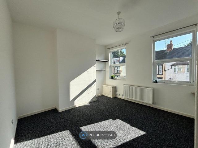Windsor Road, Liverpool L13, 3 bed flat to rent, £795 pcm | PrimeLocation