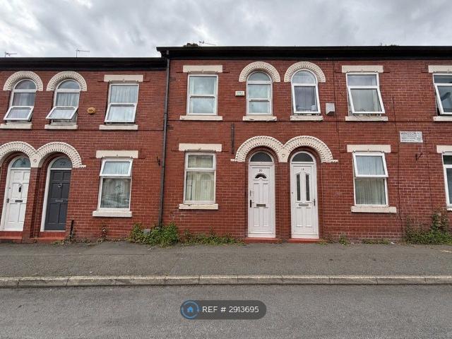 Windsor Road, Manchester M9, 2 bed terraced house to rent, £1,000 pcm | PrimeLocation