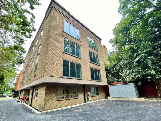 Windsor Road, Slough SL1, 1 bed flat to rent, £1,200 pcm | PrimeLocation