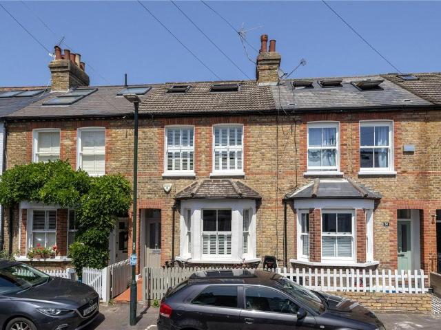 Windsor Road, Richmond, TW9 3 bed terraced house to rent £4,250 pcm £981 pw