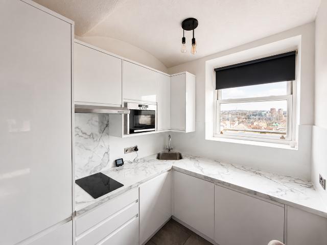 Windsor Street, Brighton BN1, Studio to rent, £1,250 pcm | PrimeLocation
