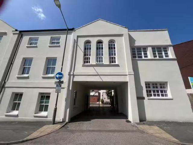 Windsor Street, LEAMINGTON SPA