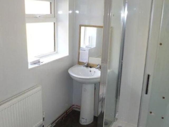 Windsor Street Rm 2, Beeston, NG9 2BW