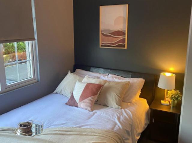 Windsor SL4, Studio to rent, £850 pcm | PrimeLocation