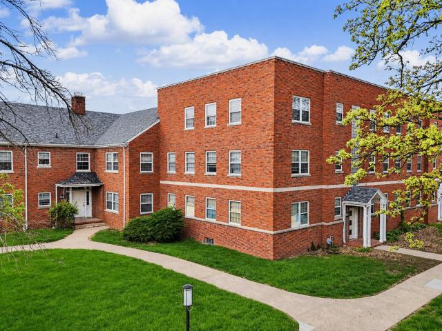 Windsor Terrace Apartments | 1 MONTH FREE with a 13 MONTH LEASE