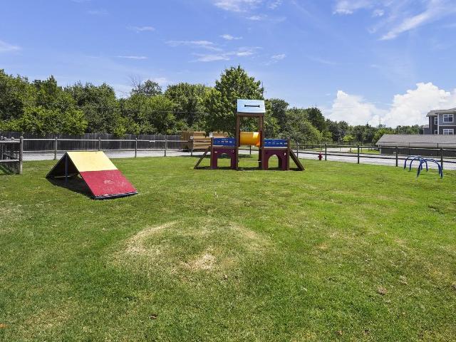 Windsail Apartments 2 Bedroom Apartment for Rent at 9808 E 73rd St, Tulsa, OK 74133