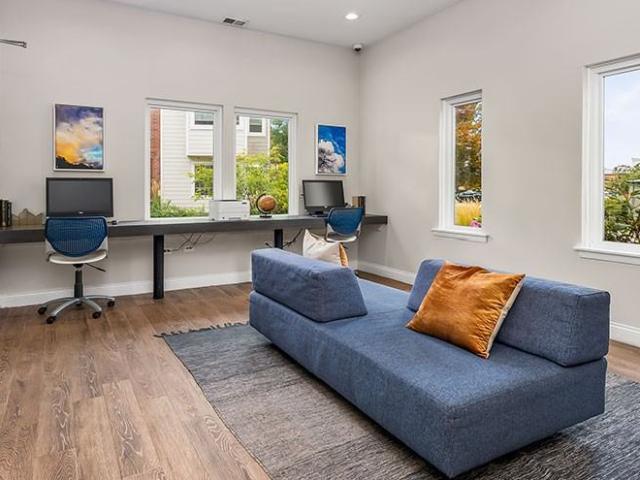 Windscape of Naperville Apartments 2 Bedroom Apartment for Rent at 896 Benedetti Dr, Naperville, IL 60563
