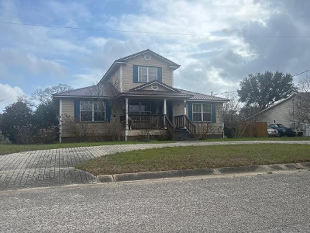 Windstone Dr