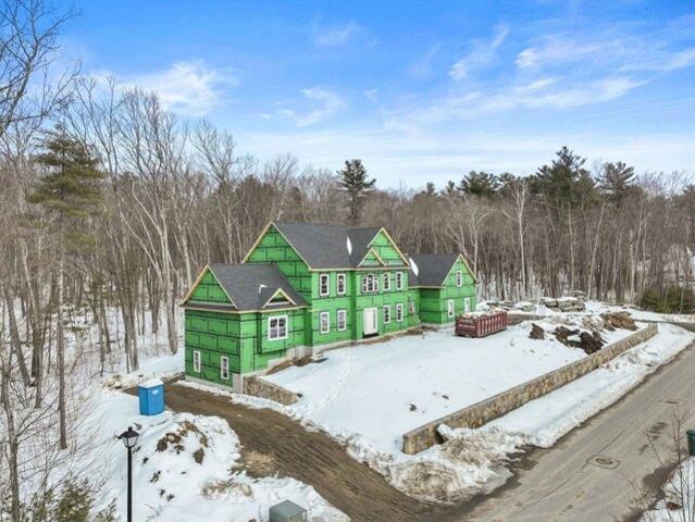 Windstone Dr, Northbridge, Home For Sale