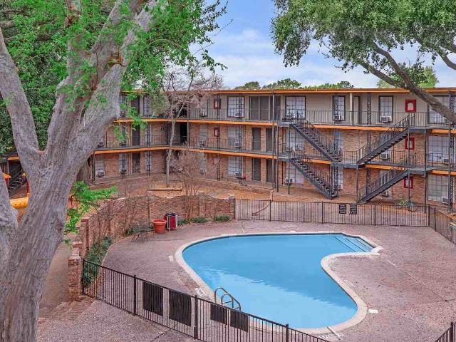 Windswept Gardens Apartments Studio Apartment for Rent at 6320 Windswept Ln, Houston, TX 77057 Woodlake Briar Meadow