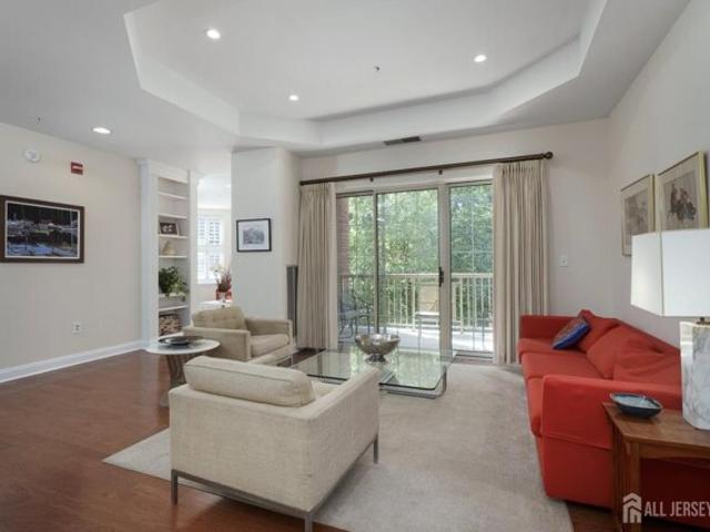 Windrow Dr, Plainsboro, Condo For Sale