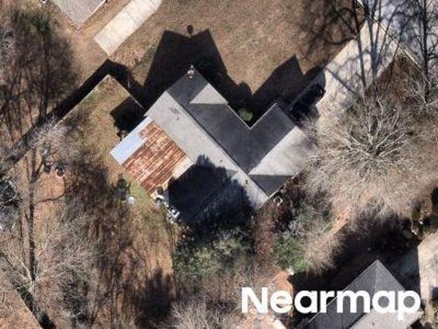 Windridge Dr NE