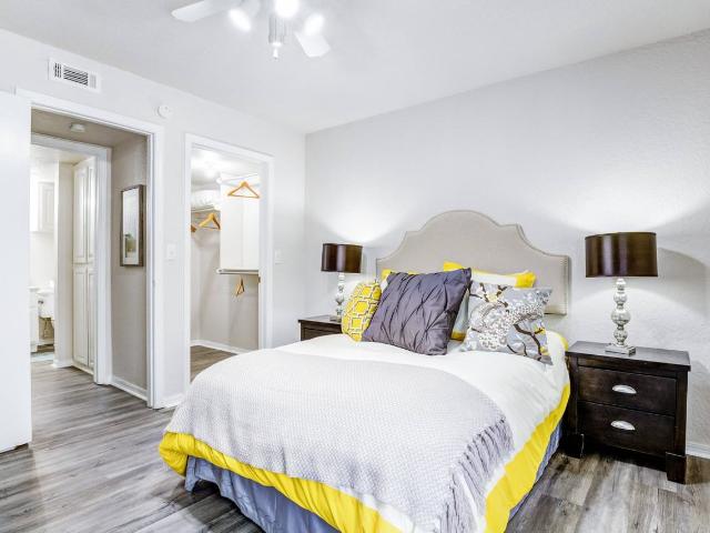 Windrush Apartments 2 Bedroom Apartment for Rent at 200 W 15th St, Edmond, OK 73013