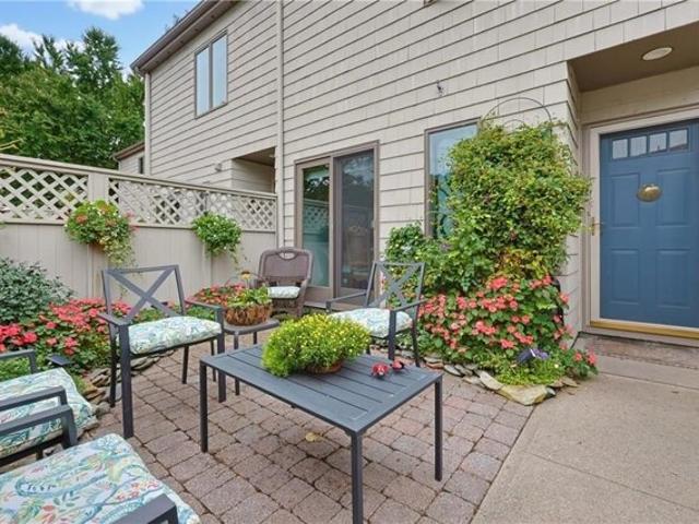 Windward Ln, Bristol, Home For Sale