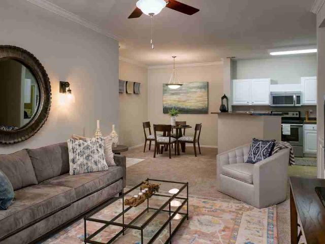 Windward Place 2 Bedroom Apartment for Rent at 3080 Market Pl, Alpharetta, GA 30005
