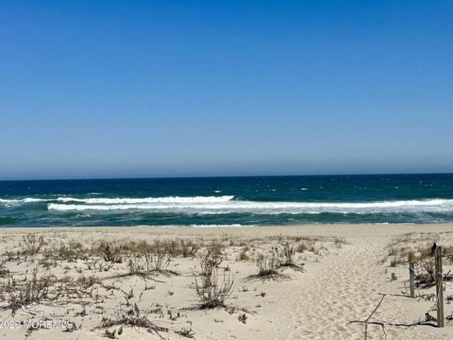 Windward Rd, Long Beach Township, Home For Sale