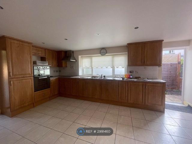 Wingate Way, St Albans AL1, 1 bed detached house to rent, £1,700 pcm | PrimeLocation