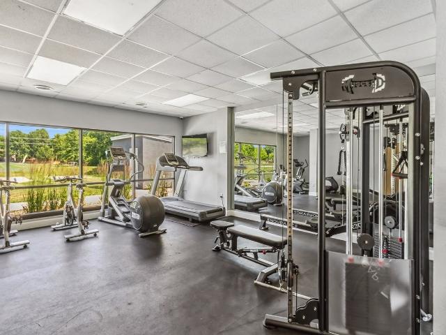 Wingfield Club 1 Bedroom Apartment for Rent at 15901 W 127th St, Olathe, KS 66062