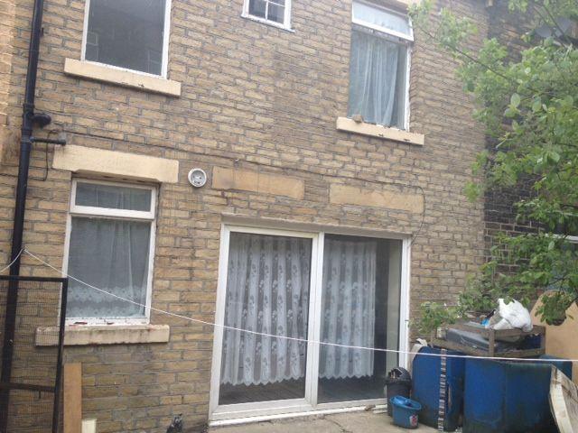 Wingfield Street, Bradford BD3, 2 bed terraced house to rent, £650 pcm | PrimeLocation