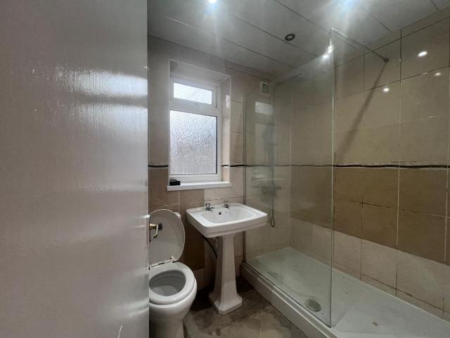Wingrove Road, Fenham, Newcastle Upon Tyne NE4, 7 bed terraced house to rent, £1,700 pcm | PrimeLocation