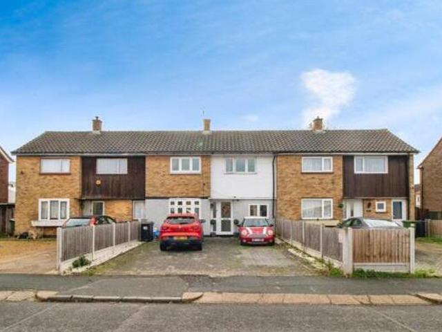 Winifred Road, Basildon, 3 Bedroom Terraced