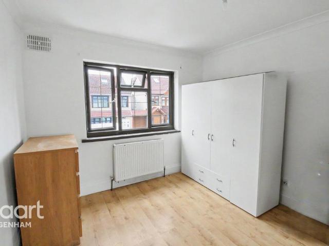 Winifred Road, DAGENHAM 1 bed in a house share to rent £4,333 pcm £1,000 pw