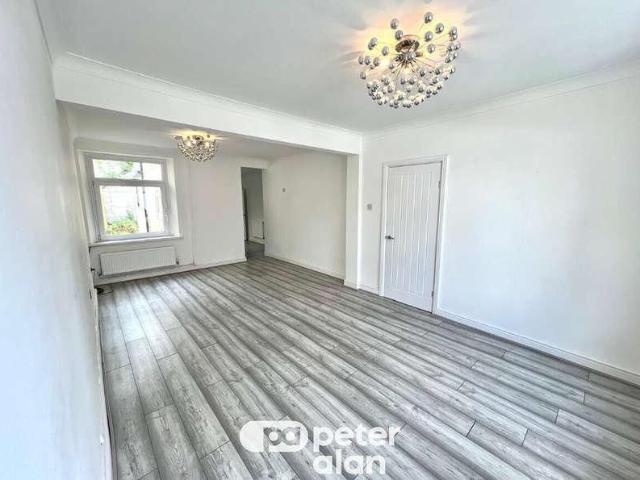 Winifred Street, CF48