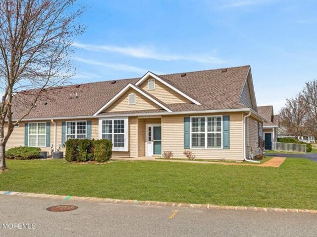 Winkle Ct, Manchester, Condo For Sale