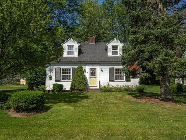 Winmar Cres, New Hartford, Home For Sale