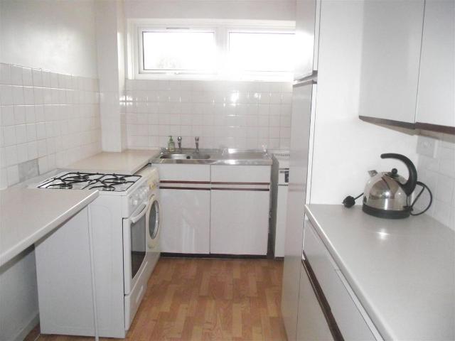 Winn Road, Southampton SO17, 2 bed flat to rent, £1,250 pcm | PrimeLocation