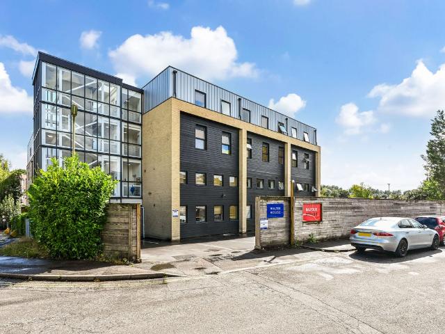 Winnall Close, Winchester SO23, 2 bed flat to rent, £1,350 pcm | PrimeLocation