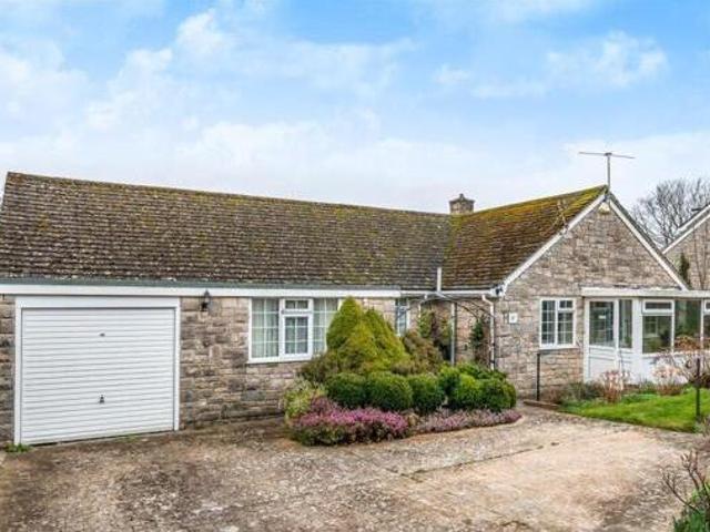 Winniford Close, Chideock, 3 Bedroom Bungalow