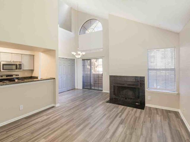 Winridge Apartments and Townhomes 1 Bedroom Apartment for Rent at 2075 S Paris Way, Aurora, CO 80014 Village East