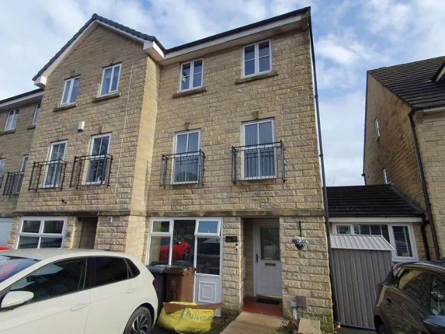 Winscar Avenue, Bradford, BD6 2 bed ground floor flat to rent £1,083 pcm £250 pw