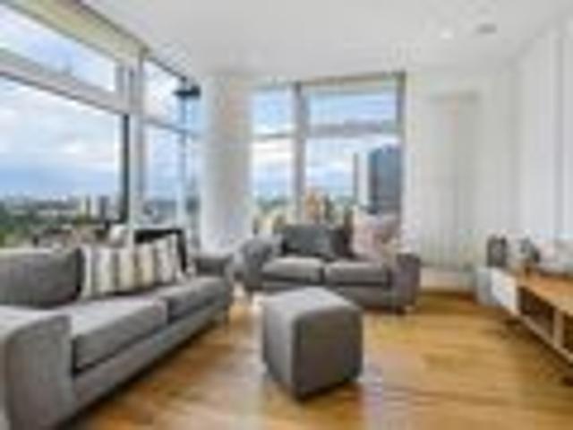 Winston Way, Ilford IG1, 2 bed flat to rent, £1,950 pcm | PrimeLocation