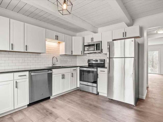 Winston Woods 2 Bedroom Apartment for Rent at 23 Winston Woods, Brockport, NY 14420
