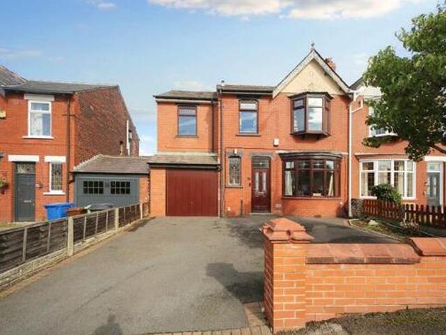 Winstanley Road, Billinge, 4 Bedroom Semi detached